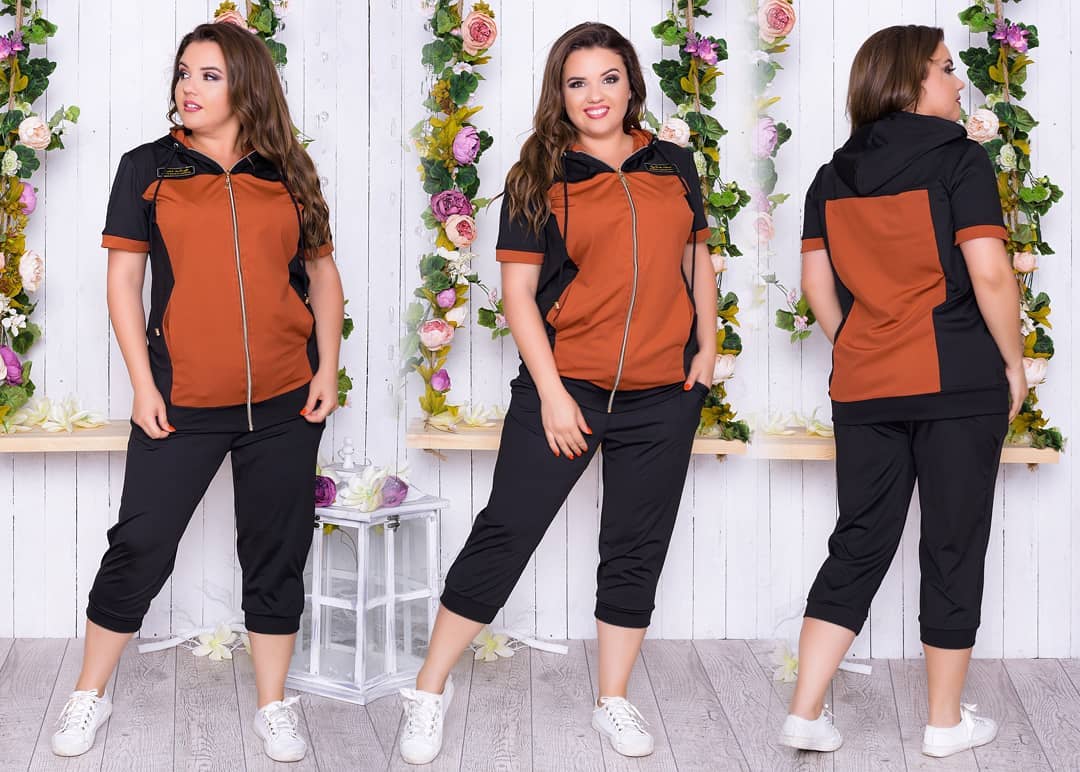 Костюм (бриджи и кофта). Киргизия