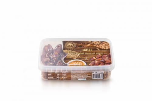 Финики Сагай с миндалем в меде с кунжутной посыпкой 400гр.
