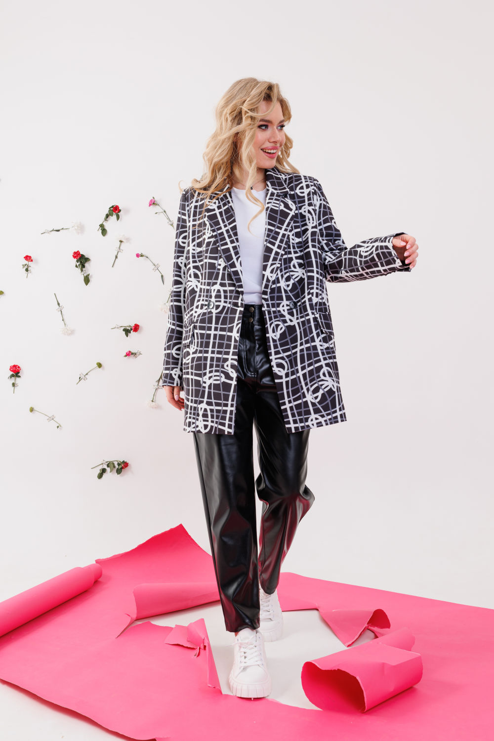 Жакет NIKVA н356-1 чёрный, разводы